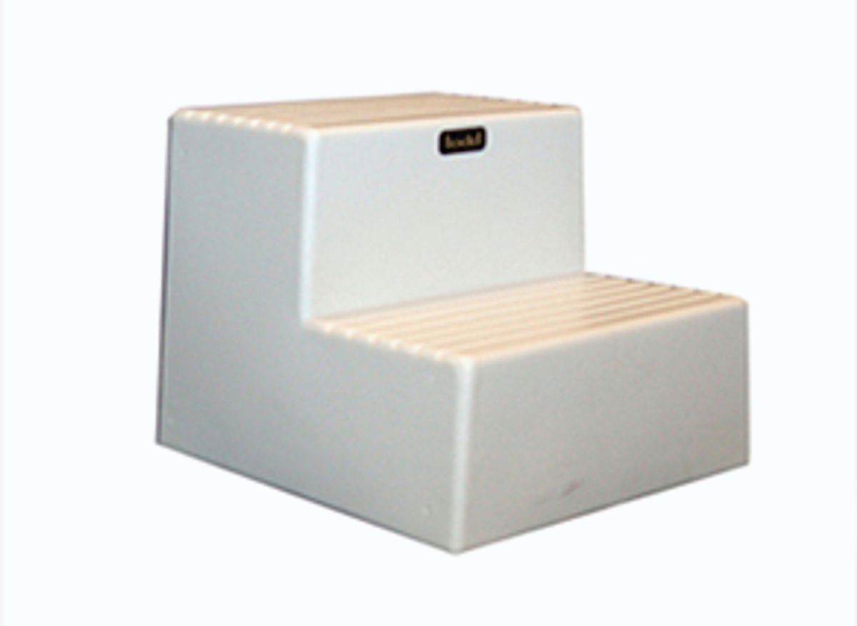 AGLCA | Todd double boarding steps