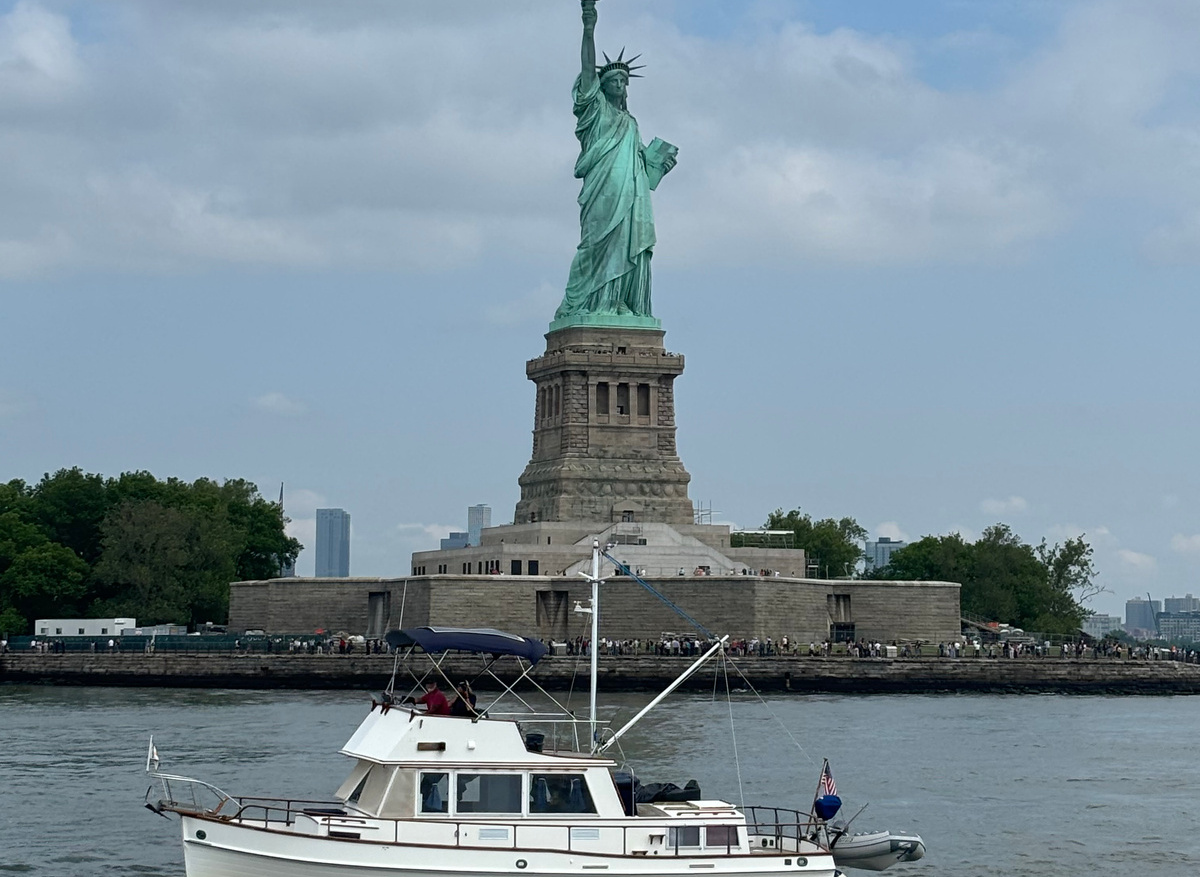 AGLCA | 1977 Grand Banks Classic 36 #518